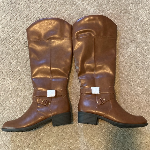 St. John's Bay | Shoes | New St Johns Bay Dempsy Brown Riding Boots Med ...